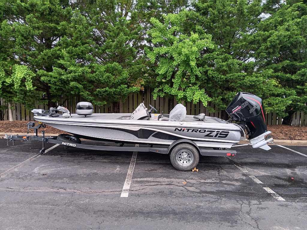 2024 NITRO Z19 | Cabela's